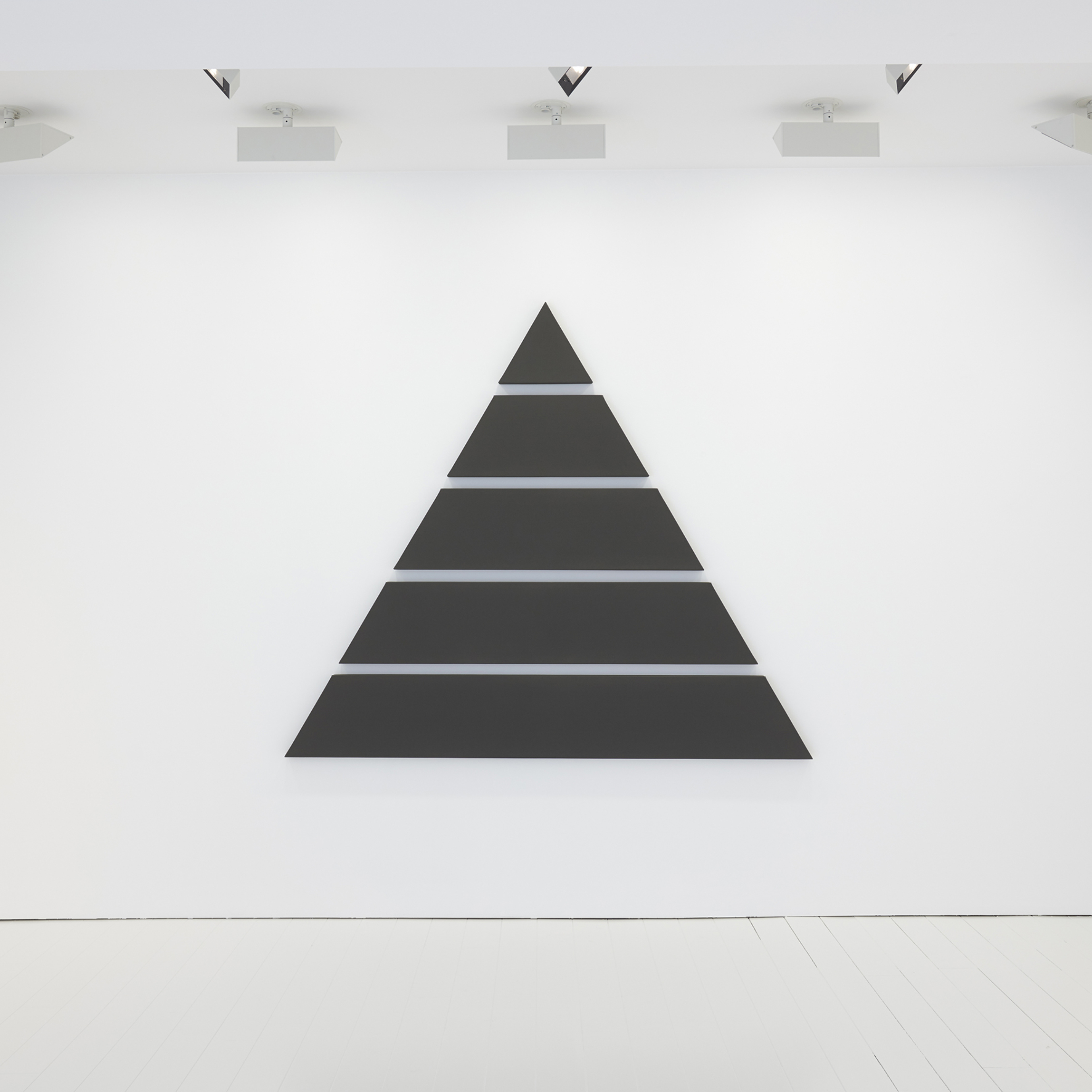 Alan Charlton | De Brock